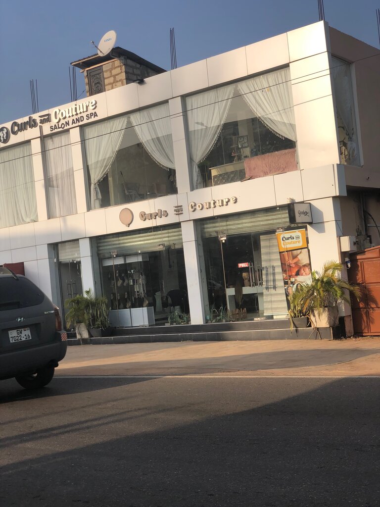 Giyim mağazası Curls and Couture, Dünya, foto