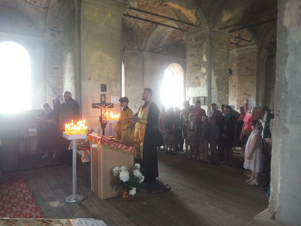 Ortodoks kiliseleri Tserkov V Baranovke, Tulskaya oblastı, foto