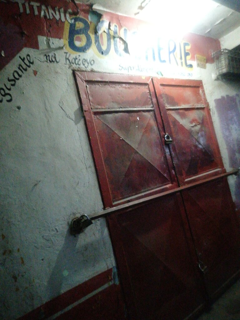 Kasap, şarküteri Boucherie, Brazzaville, foto