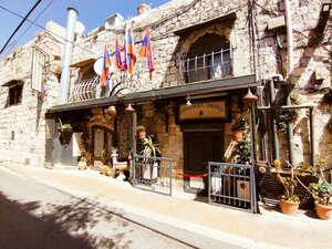 Armenian Tavern (البطريركية الأرثوذكسية الأرمنية No:81א, القدس الشرقية), restoran  Dünya'dan