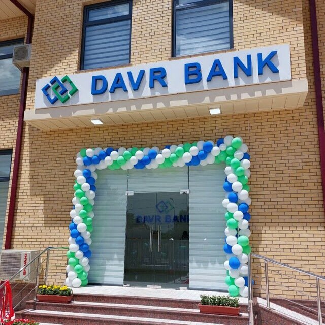 Banka Davr Bank, Semerkant, foto
