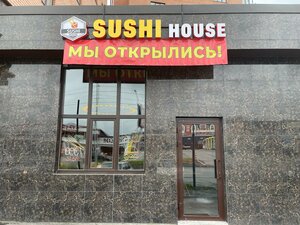 Sushi House (ulitsa Alikhana Gagkayeva No:7Ак1), suşi restoranı  Vladikavkaz'dan