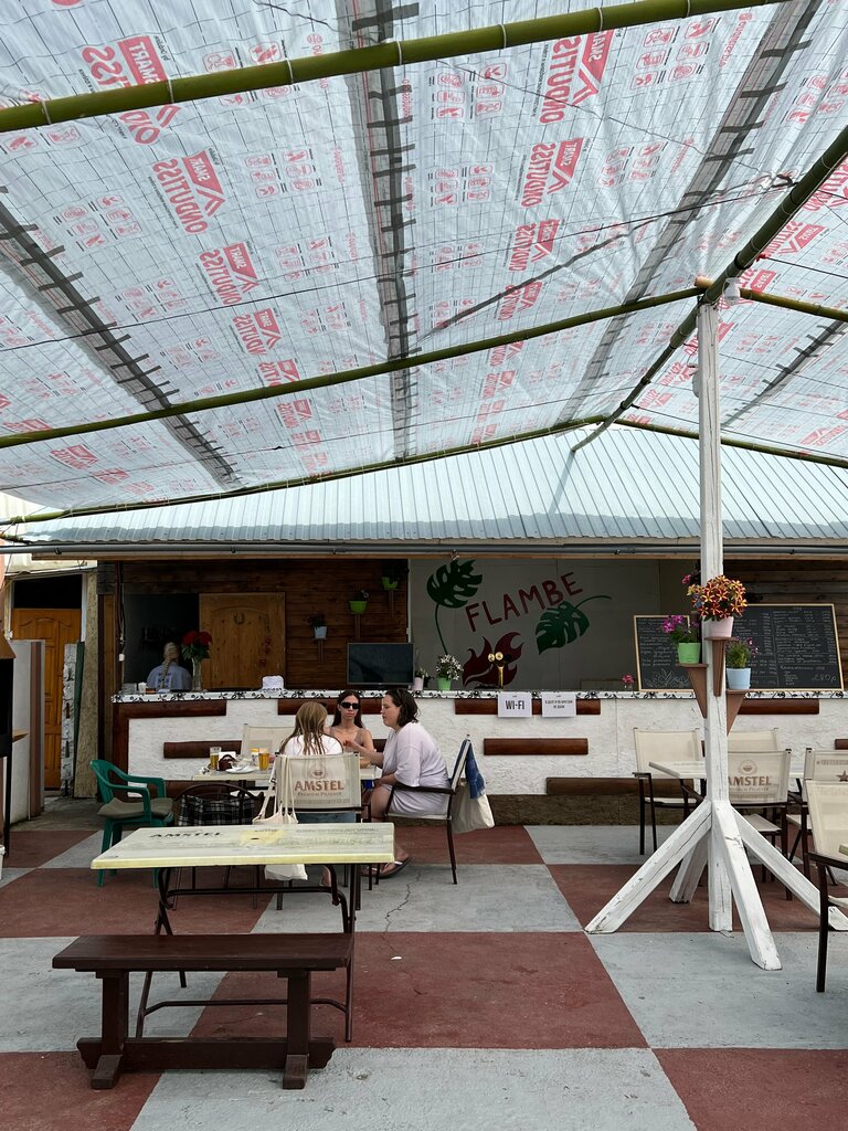 Kafe Flambe, Gagra Bölgesi, foto