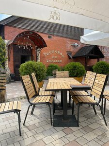 Na penkakh (Tula Region, munitsipalnoye obrazovaniye Aleksin, territoriya sanatoriya-kurorta Aleksin-Bor, 1), restoran  Tulskaya oblastından