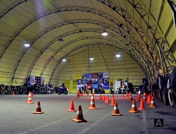 Motosiklet pisti Motoshkola A, Pskov, foto