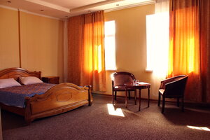 Star Hotel (M. Kulanov Street No:3, Village of Kyok-Jar), otel  Çuy ili'nden