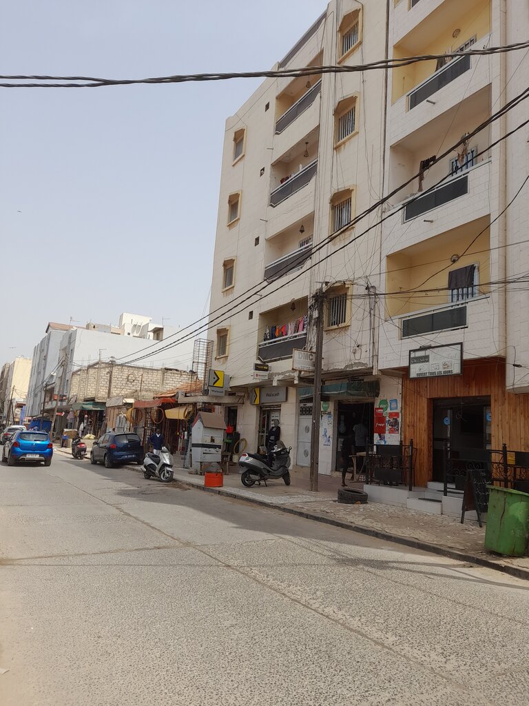 Para transferleri Kash Kash, Dakar, foto