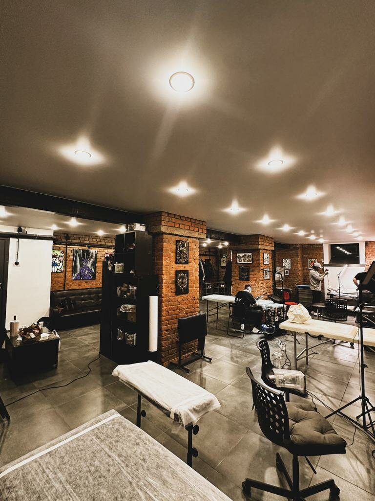 Berberler Old Tiger Barbershop, Moskova, foto