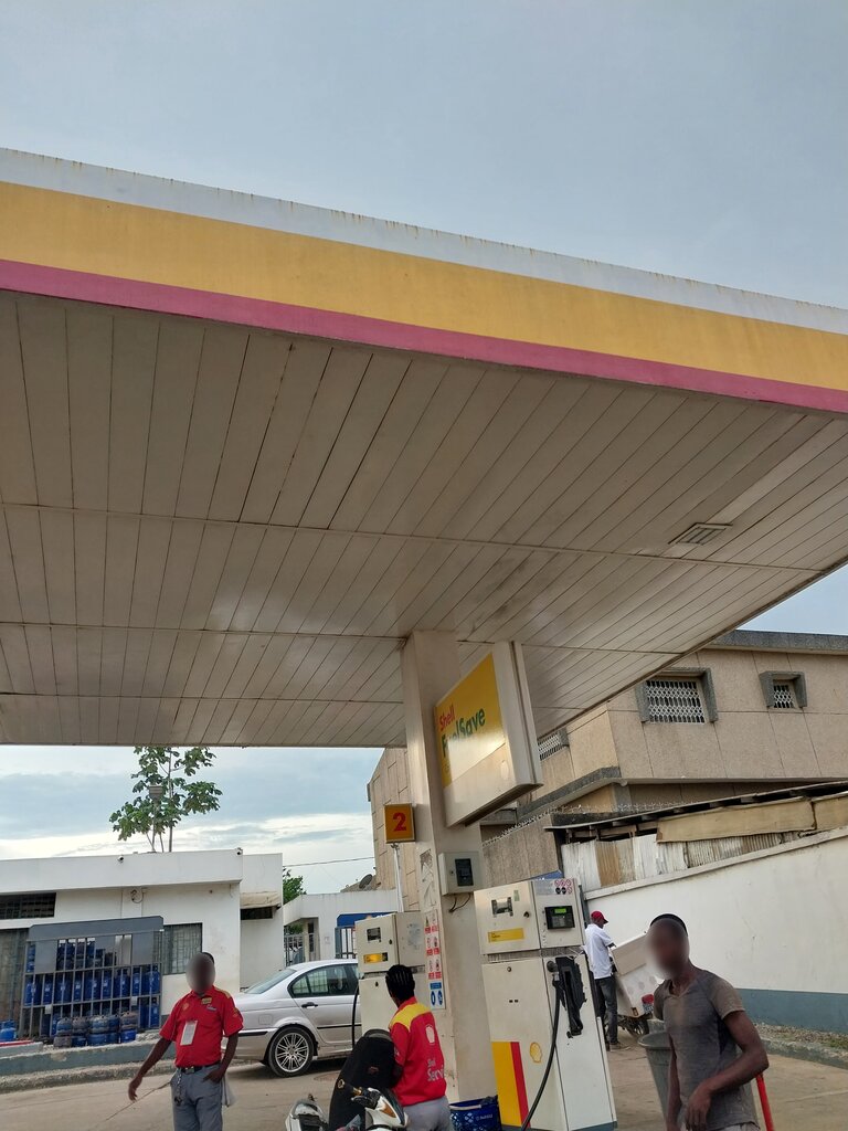 Benzin istasyonu Shell, Abican, foto