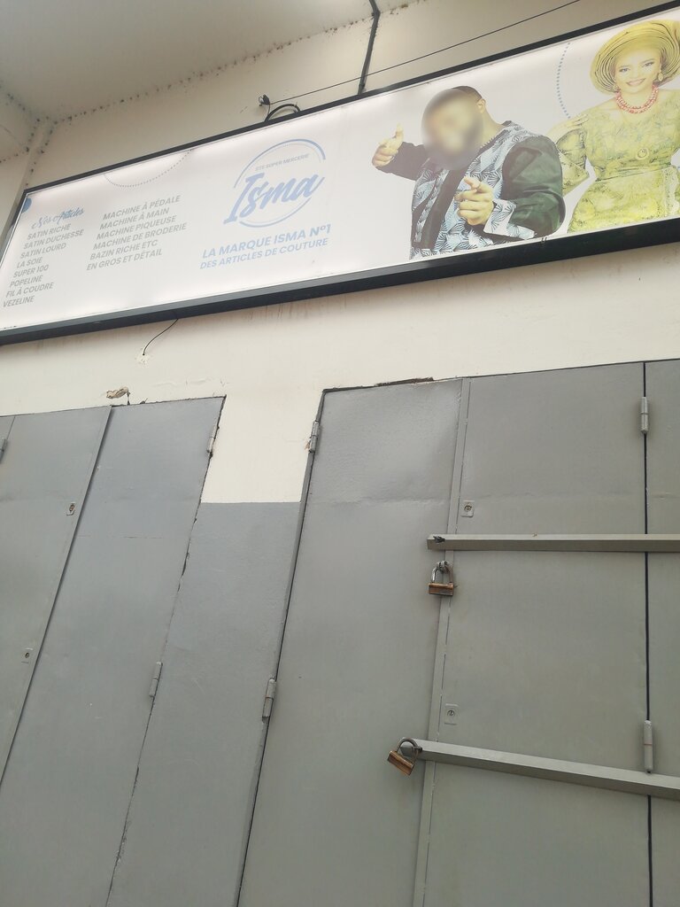 Terziler Ste Super Mercerie Isma, Brazzaville, foto