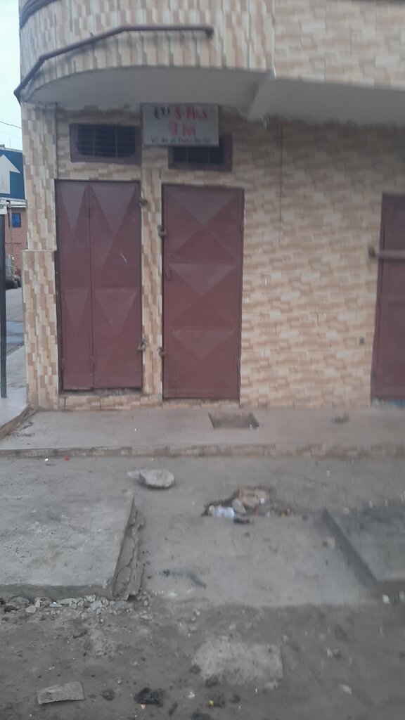 Tapu ve kadastro Ets S-fils Bm, Brazzaville, foto