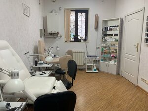 Jb Studio (Екатерининская улица No:4), manikür-pedikür  Simferopol'dan (Akmescit'ten)