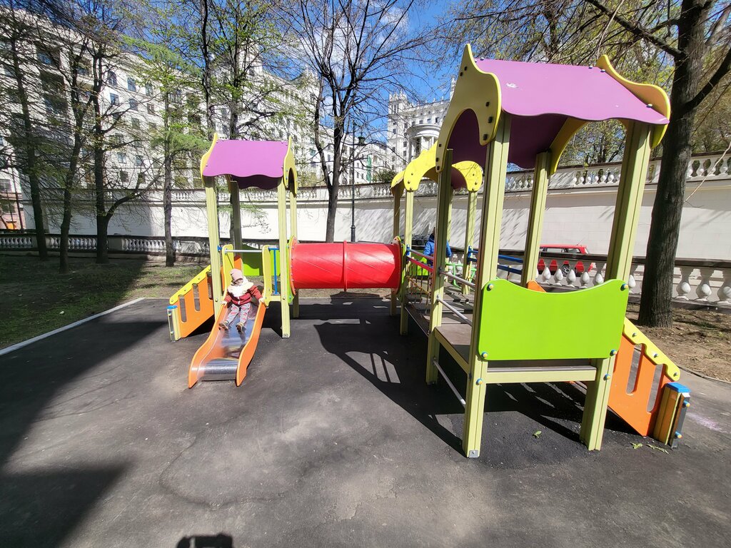 Oyun alanı Playground, Moskova, foto