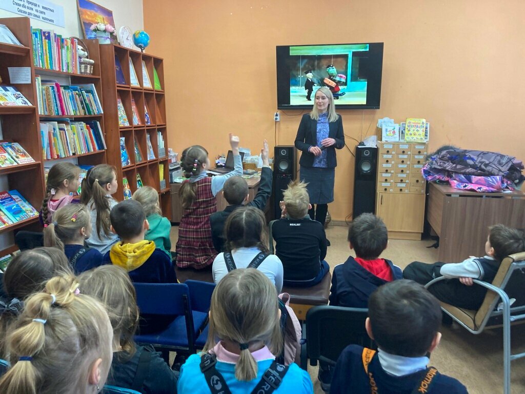 Kütüphaneler Сокурская библиотека № 6, Novosibirskaya oblastı, foto