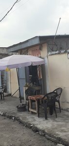 Maria (Brazzaville, Commune de Ouenzé, Bordeaux Rue), bar  Brazzaville'den