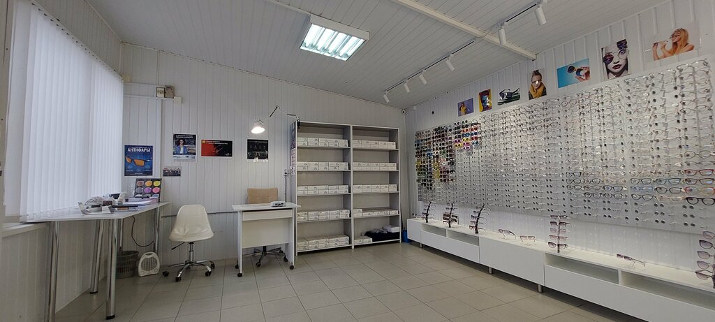 Optik Optika Yuga Rf, Rostovskaya oblastı, foto