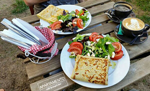Apartamento café & Snack Bar (Rua de Cedofeita No:607), kafe  Porto'dan
