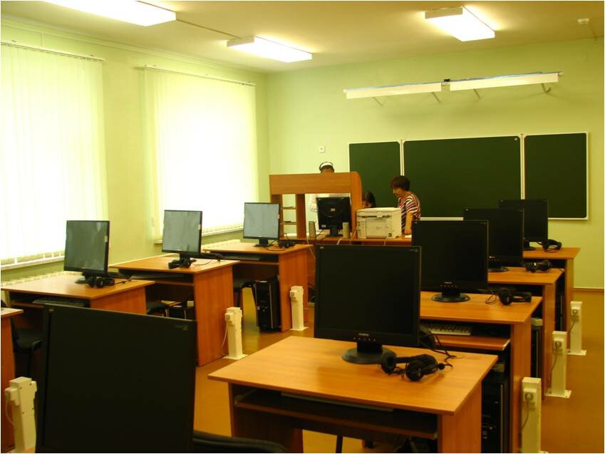 Fen lisesi, sosyal bilimler lisesi Gimnaziya № 1, Tuymazy, foto
