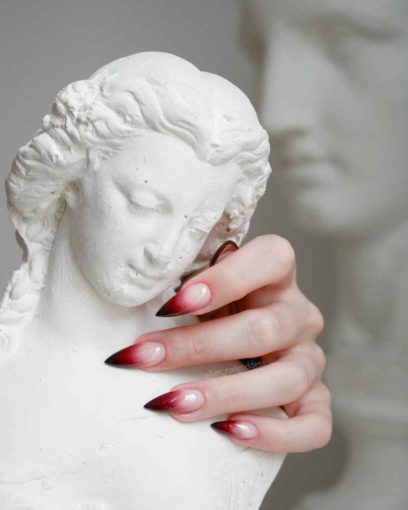 Manikür-pedikür NailGoddess, Tiflis, foto