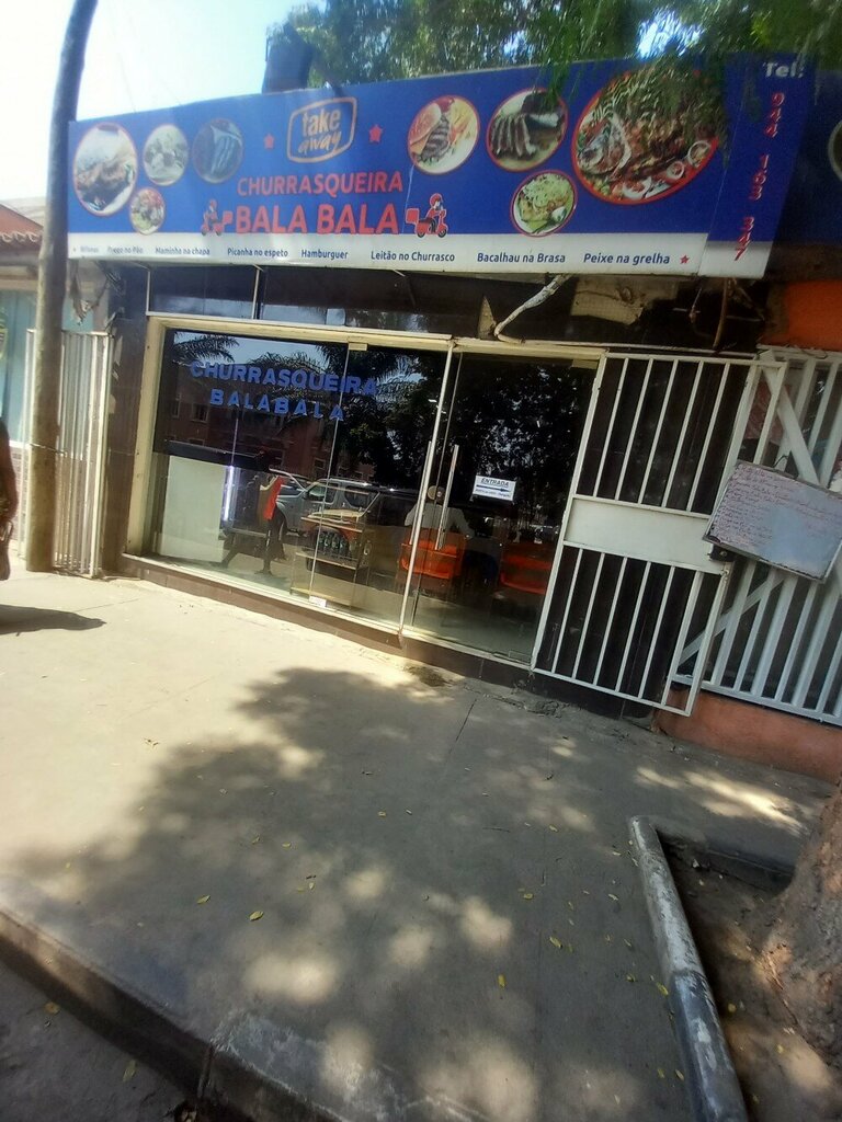 Kafe Churrasqueira Balabala, Loanda, foto