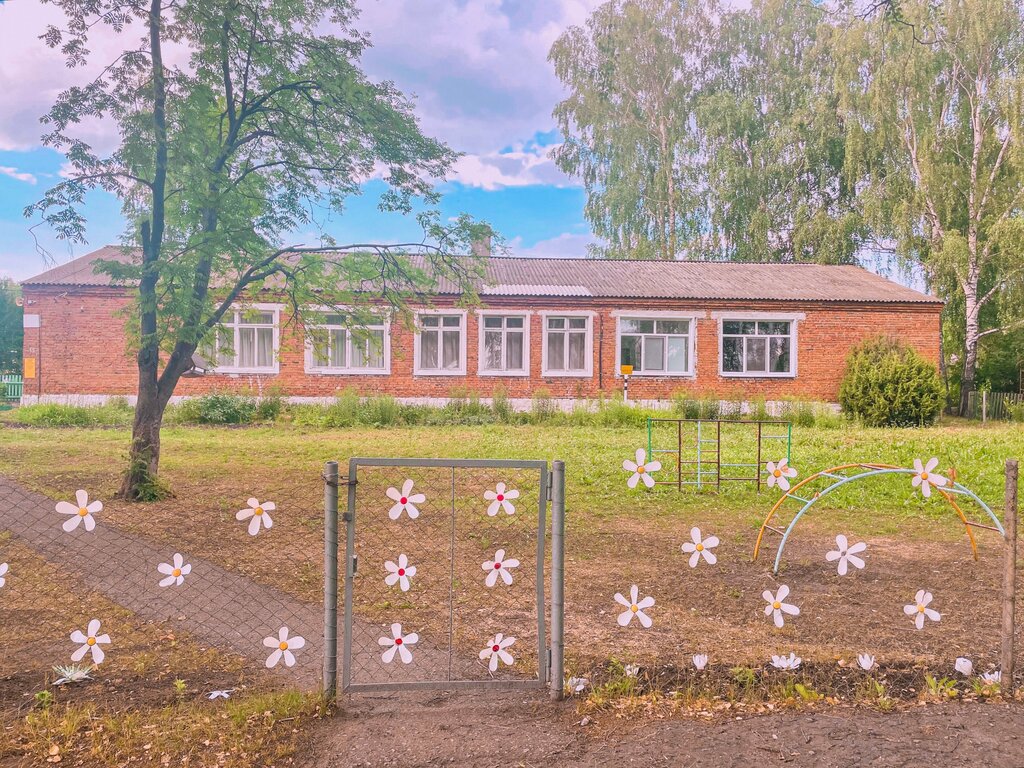 Anaokulları Детский сад Базевский, Tambovskaya oblastı, foto