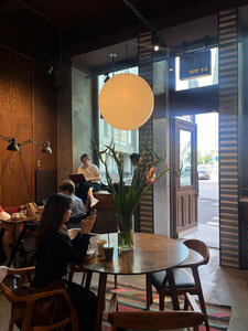 Surf Coffee (Nikolskaya Street No:10/2с2Б), kahve dükkanları  Moskova'dan