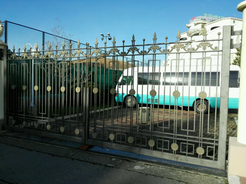 Otoparklar Avtostoyanka, parkovka, Soçi, foto