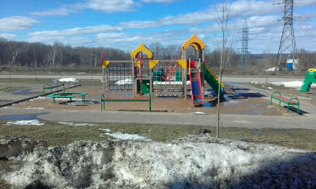 Oyun alanı Playground, Kaluga, foto