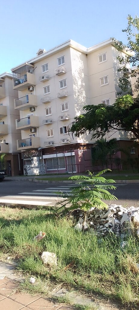 Güzellik salonu Cabeleireiro guizyren, Loanda, foto