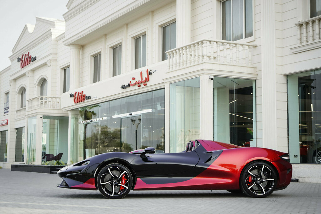 Otomobil servisi Elite Motors Services, Dubai, foto