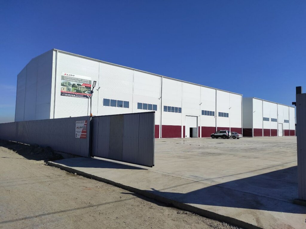 Yazlık ev inşaatı Lirr, Adıge Cumhuriyeti, foto