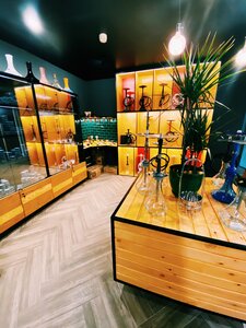 Letai (Lenina Street No:189к1), tütün, sigara mağazaları  Kirov'dan