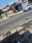 Yoko glass (Lokko Street No:19), otomobil camları  Akra'dan