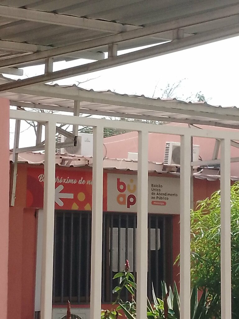 Belediyeler, devlet daireleri Administração do Distrito Urbano da Maianga, Loanda, foto