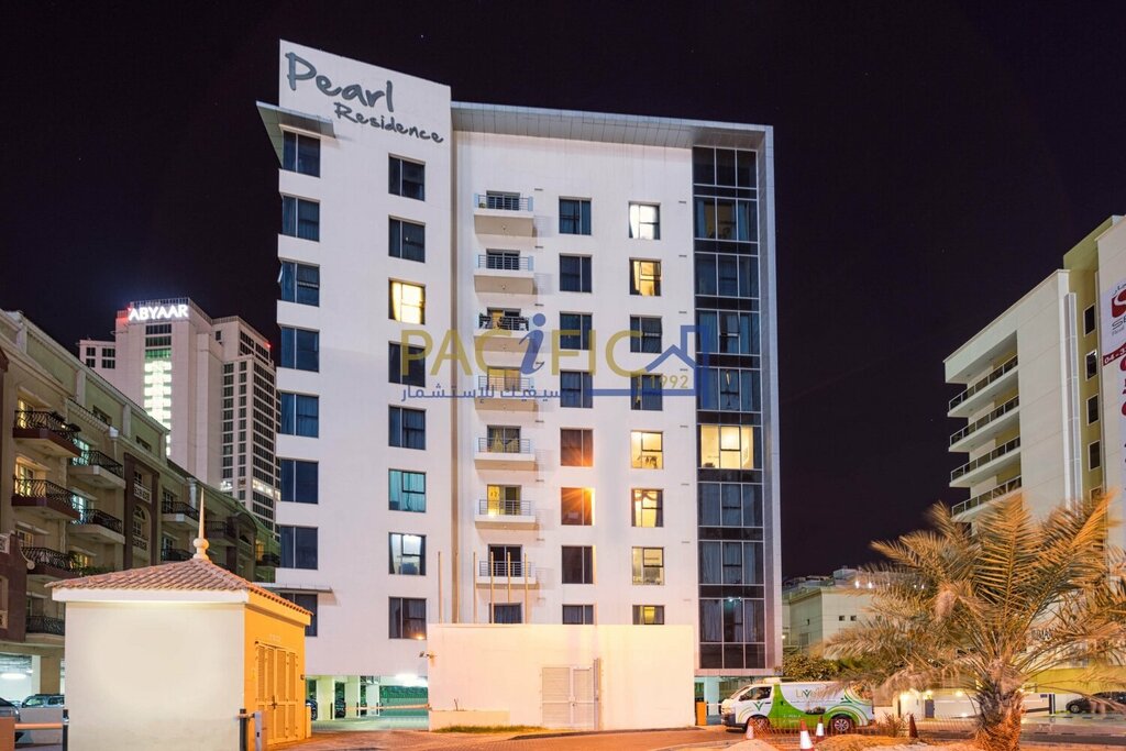 Emlak ofisi Pacific Investments, Dubai, foto