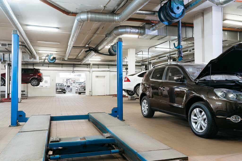 Otomobil servisi Sto Rovels, Saint‑Petersburg, foto