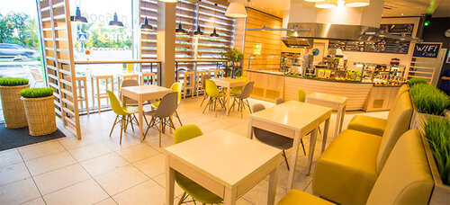 Kafe Kafe Mister Blin, Engels, foto