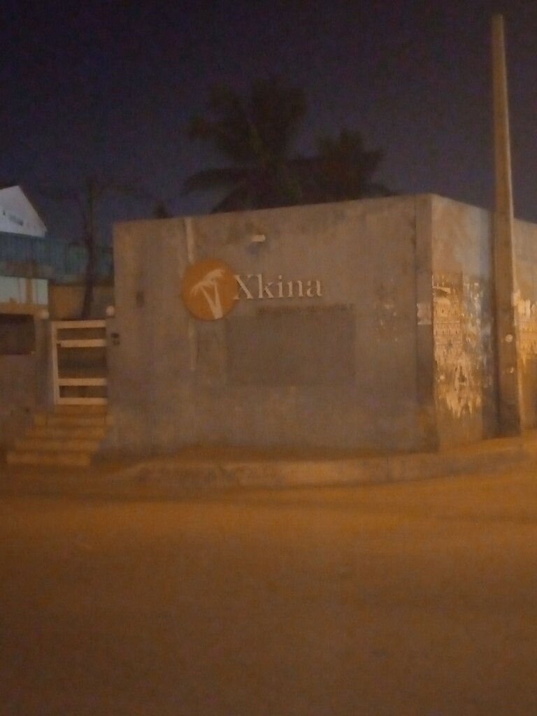 Restoran Esplanada Xkina Bar-Lounge, Loanda, foto