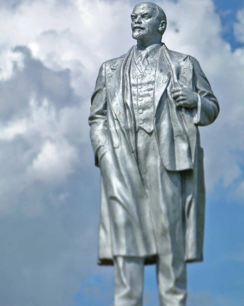 Anıt, heykel В.И. Ленин, Volgogradskaya oblastı, foto