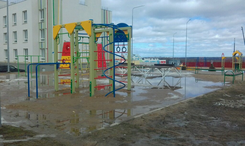 Oyun alanı Playground, Kaluga, foto