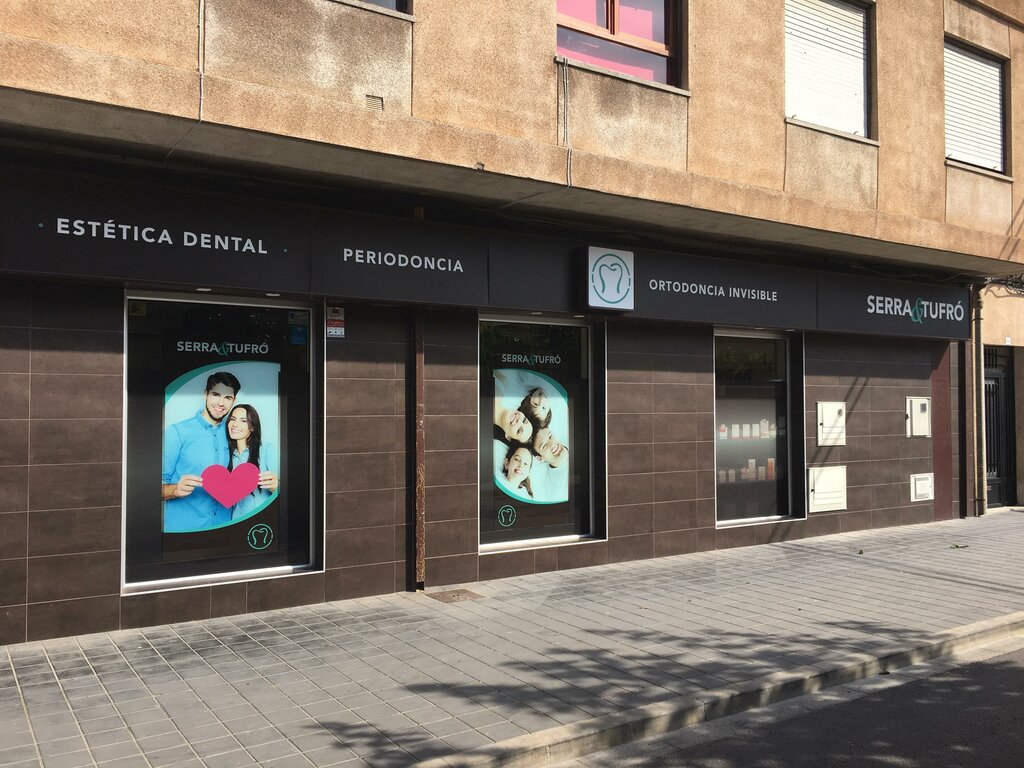 Özel ağız ve diş sağlığı klinikleri ve muayenehaneleri Clínica Dental Almazora Serra&tufró, Valensiya, foto