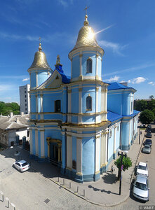 Armenian church, Ivano-Frankivsk (Virmenska vulytsia No:6), ortodoks kiliseleri  Ivano‑Frankovsk'tan