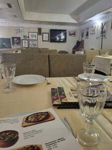 Lazika (Moscow, Kaluzhskoye Highway, 49А), kafe  Moskova'dan