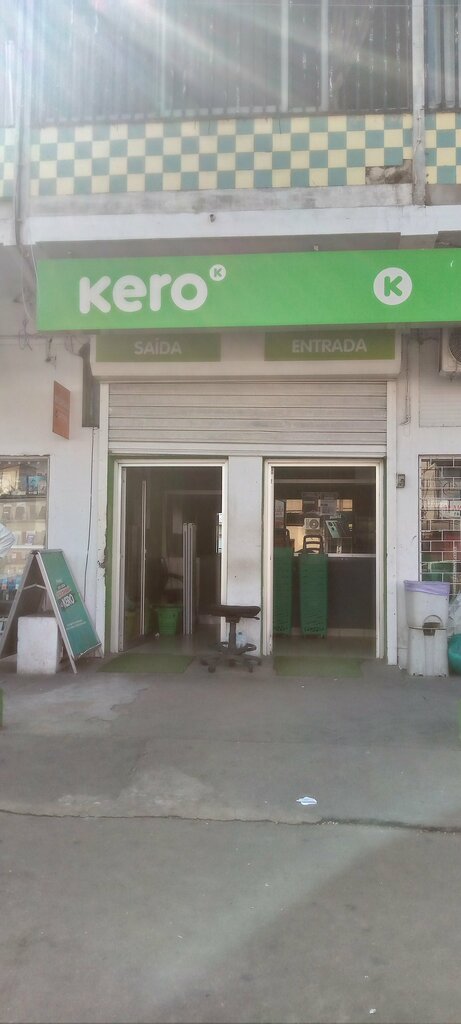 Market Kero Martires Lojas, Loanda, foto
