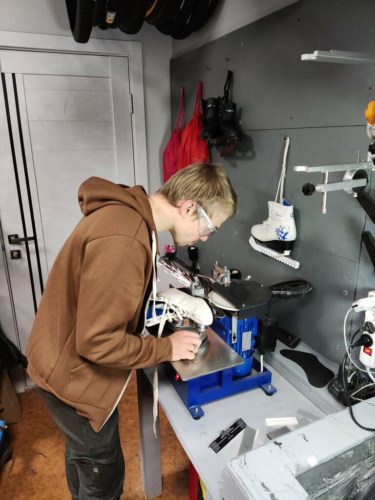 Spor malzemeleri tamiri ReBoard, Kazan, foto