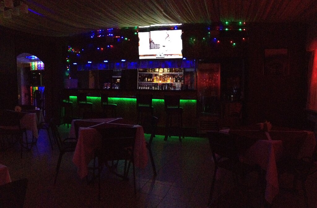 Kafe Kafe Feniks, Muravlenko, foto