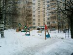 Playground (Akademik Sakharov street No:16), oyun alanı  Kazan'dan