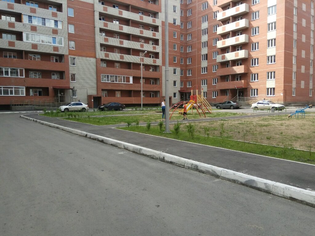 Oyun alanı Playground, Omsk, foto