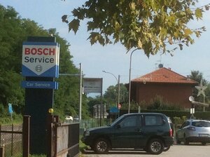 Autoriparazioni Fattore (Lombardy, Provincia di Varese, Via Milano, 137), otomobil servisi  Lombardiya'dan