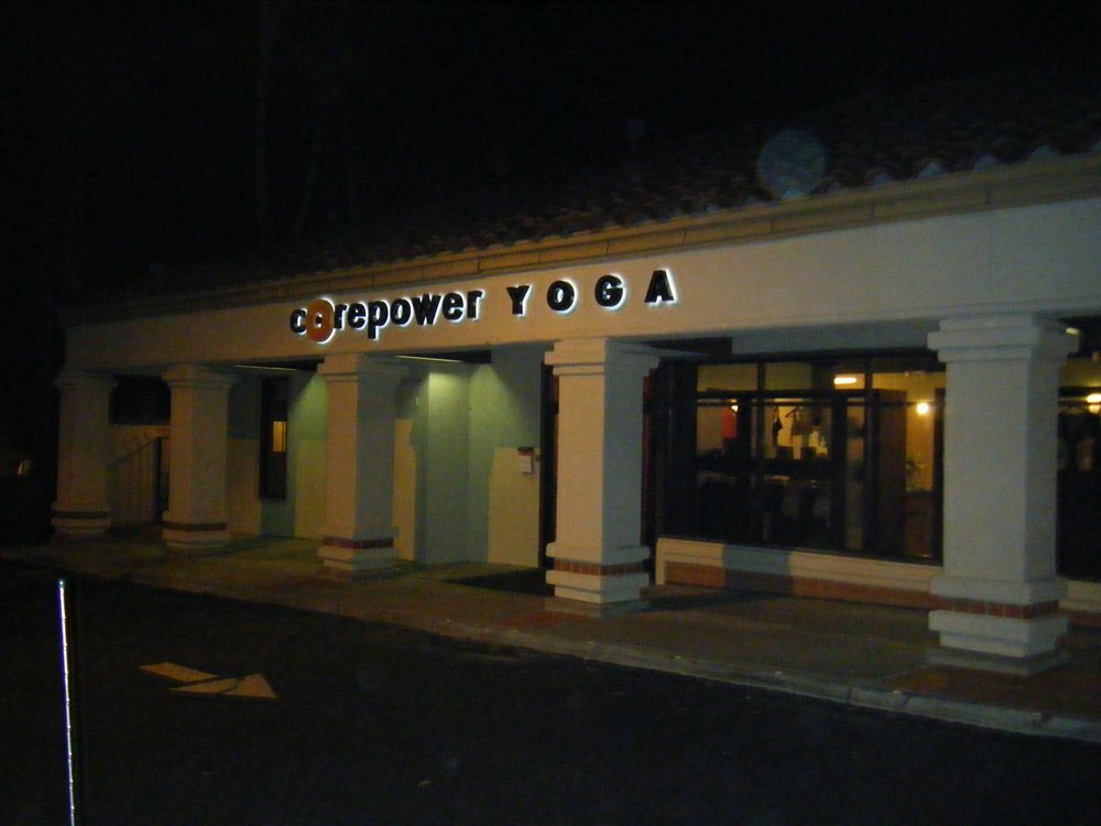 Yoga stüdyosu CorePower Yoga, Kaliforniya Eyaleti, foto